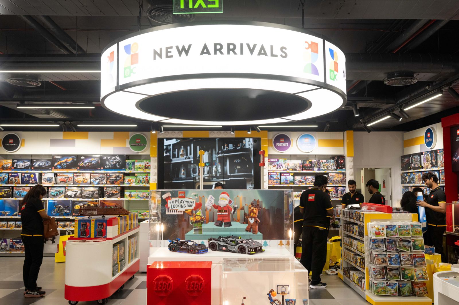 LEGO Group enters Chennai with first store at Express Avenue Mall
