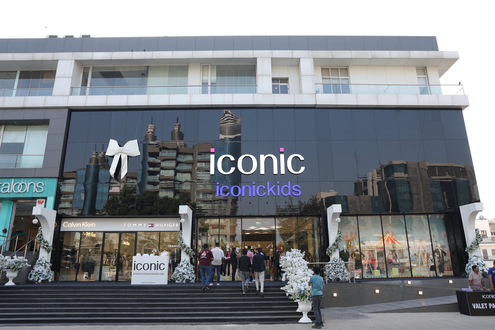 ICONIC opens its largest store yet in Gujarat at Iscon Mall